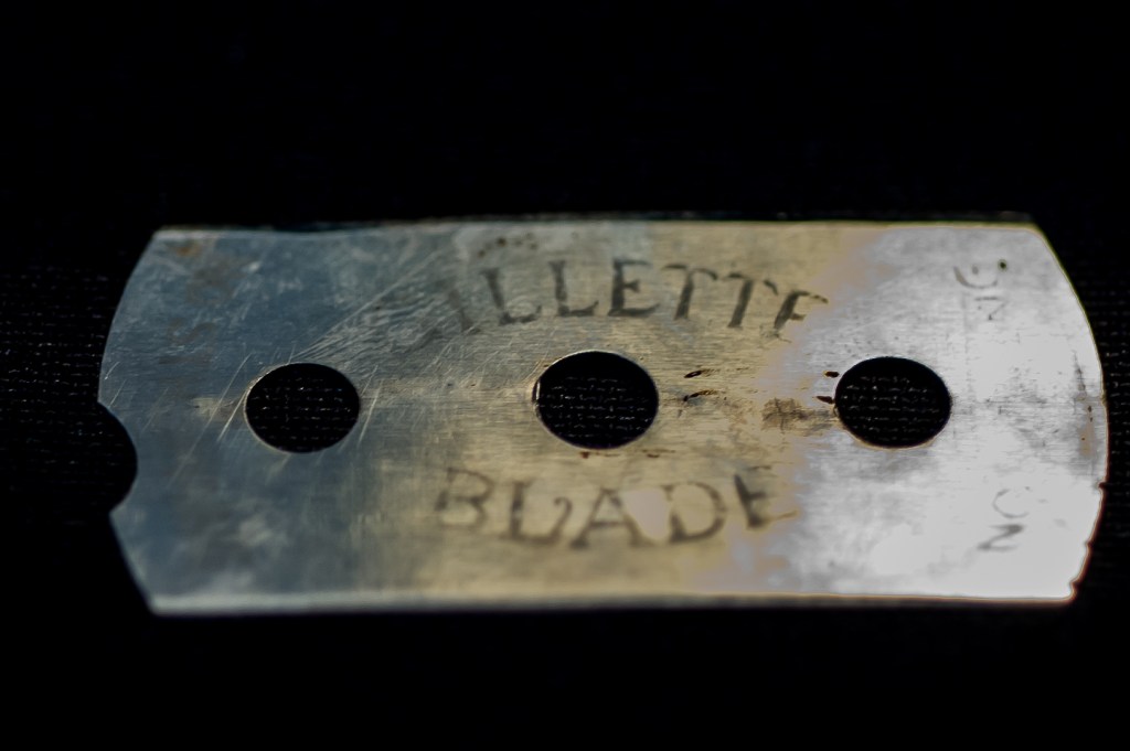 Gillette Double Ring Safety Razor Tin Gallery – The Early Gillette ...